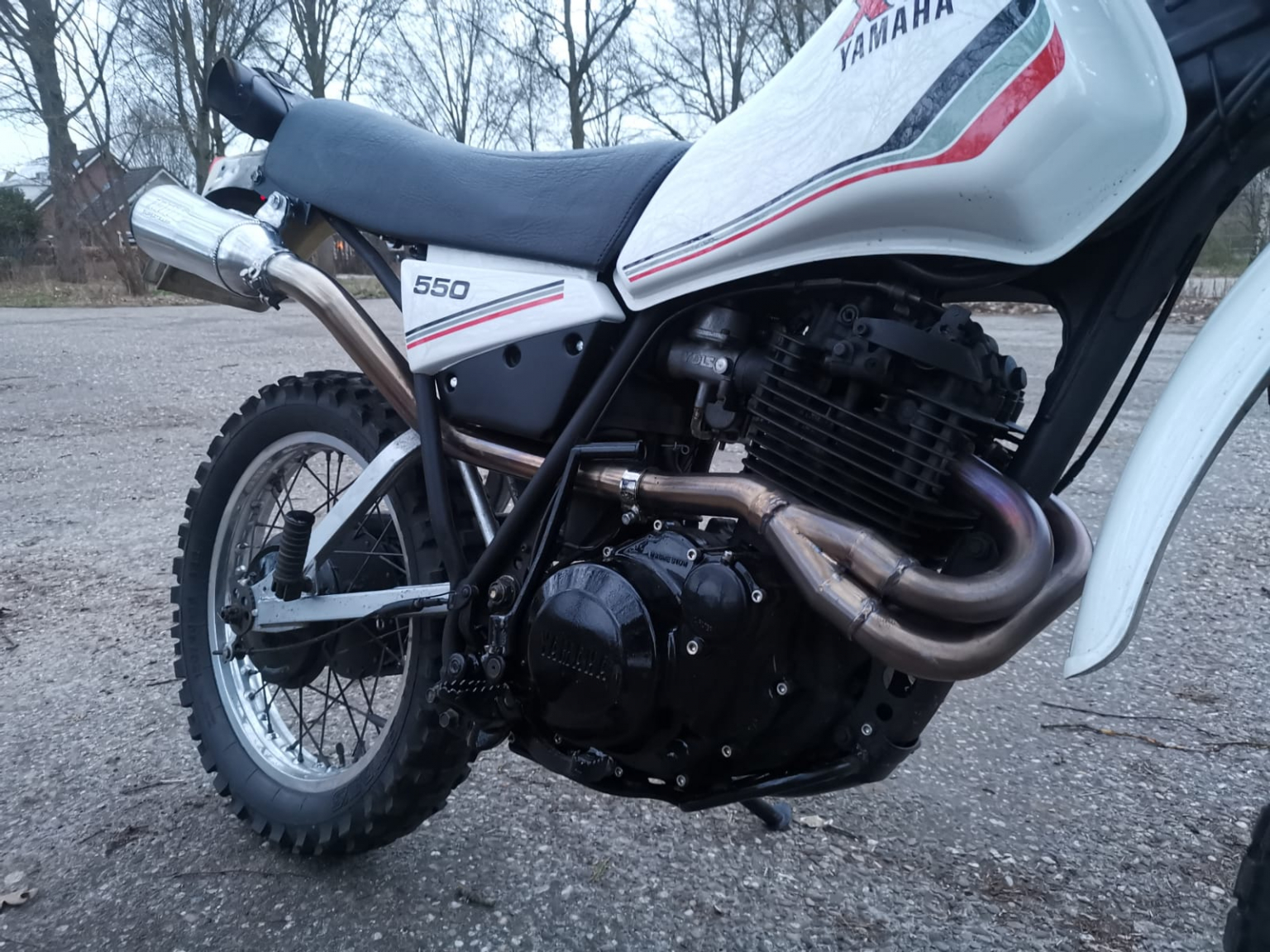 Yamaha XT 550 Collectorpipe Supertrapp - Bull Exhausts